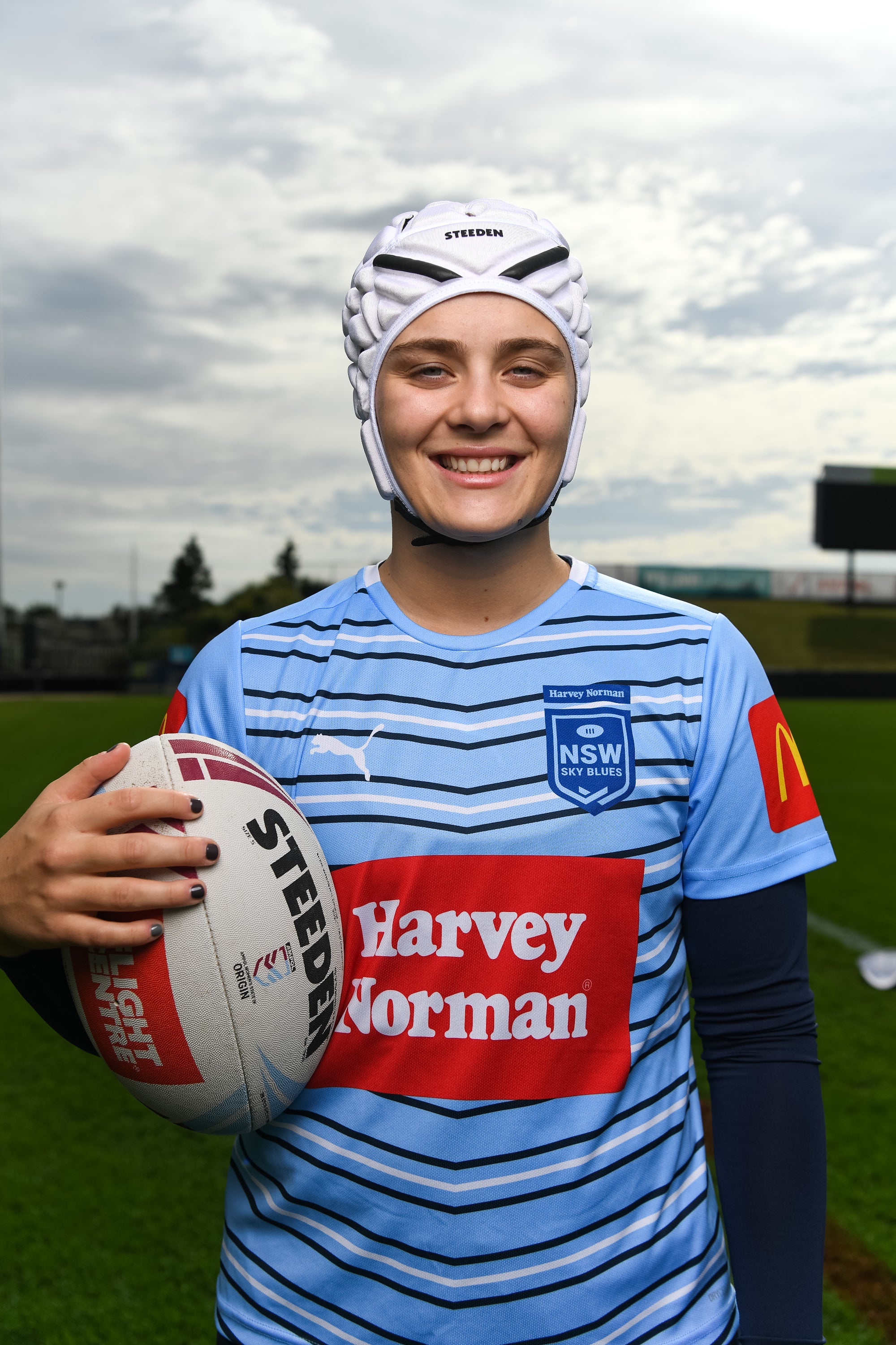 HANNAH SOUTHWELL – Steeden